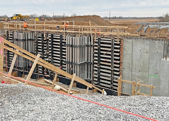 Jobsite Formwork - #1 rated EZ-GANG Forming System