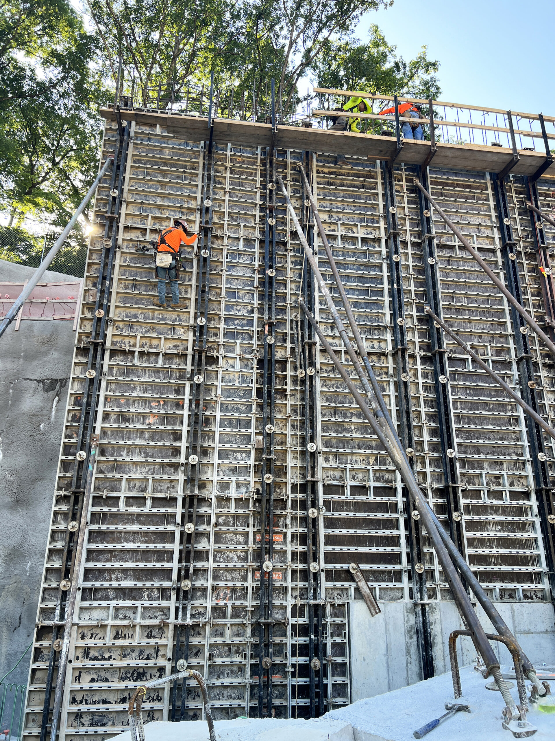 Jobsite Formwork - Concrete Forming & Shoring Solutions
