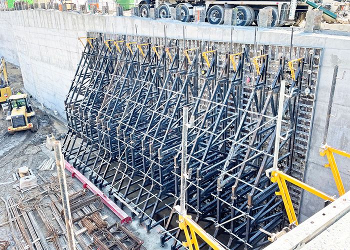 Jobsite Formwork - A-Frame Single-Sided Support